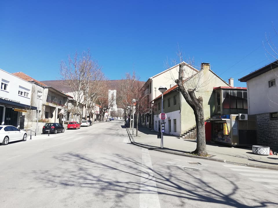 ULICE POSUŠJA SU PRAZNE, GRAĐANI OZBILJNO SHVATILI UPUTE STRUKE ...