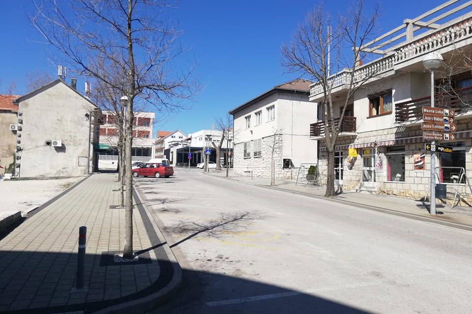 ULICE POSUŠJA SU PRAZNE, GRAĐANI OZBILJNO SHVATILI UPUTE STRUKE ...