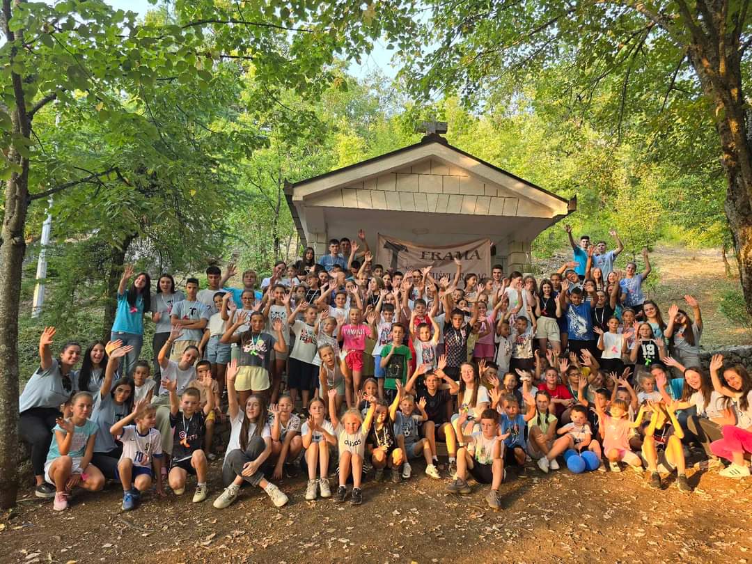 Posuški Gradac: Tradicionalni Dani dječjeg veselja protekli u radosti i ...